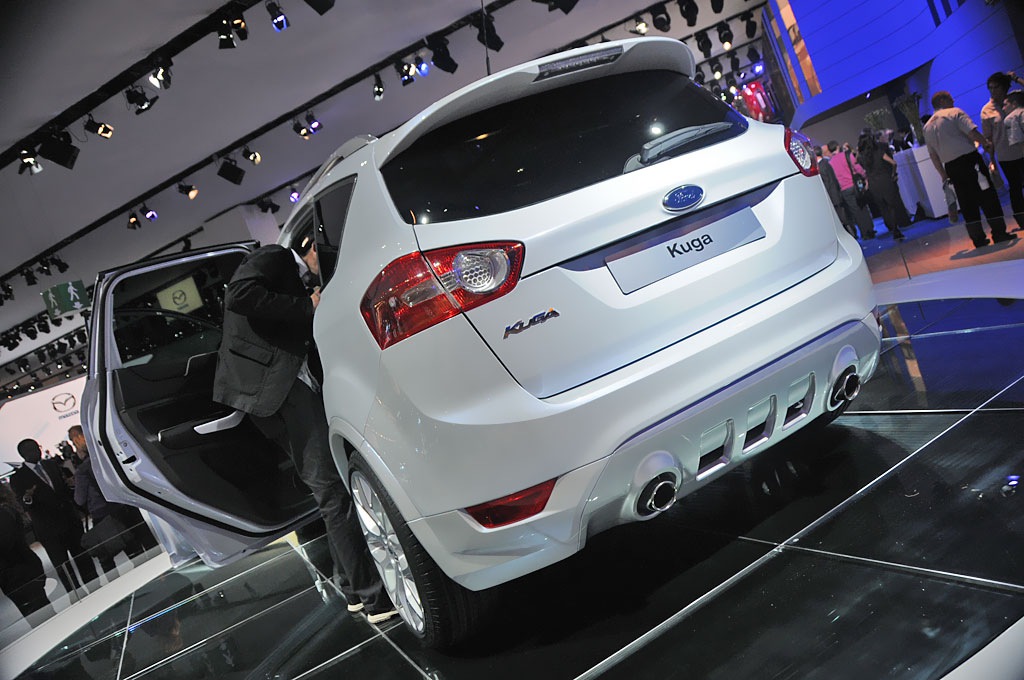 My perfect Ford Kuga. 3DTuning - probably the best car configurator!