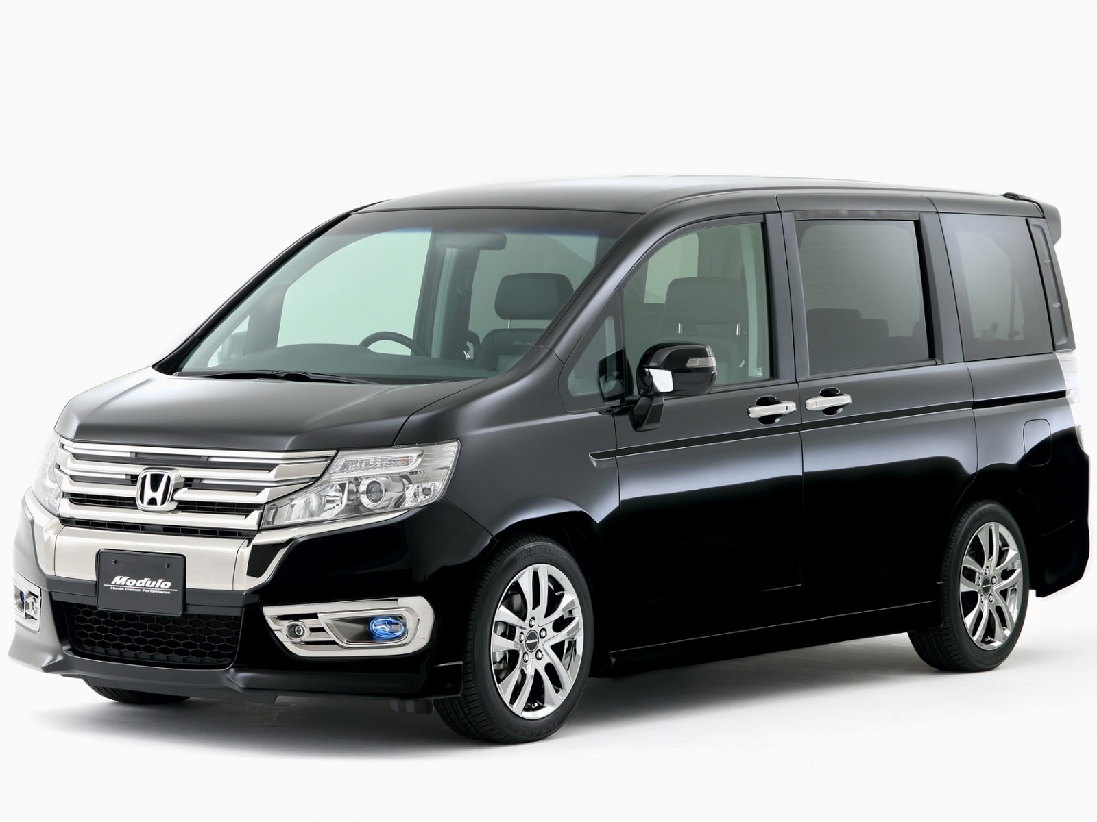 My perfect Honda Stepwgn. 3DTuning - probably the best car configurator!