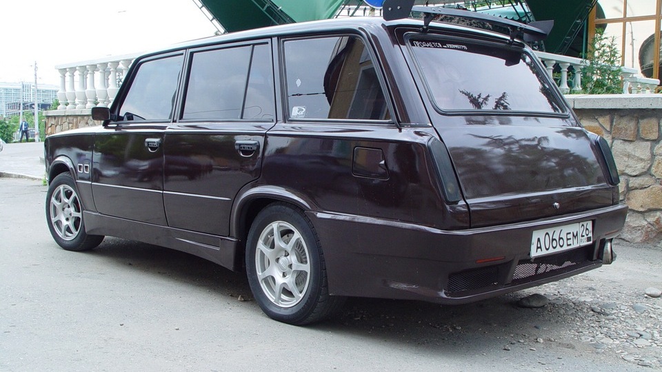 My perfect Lada 2102. 3DTuning - probably the best car configurator!