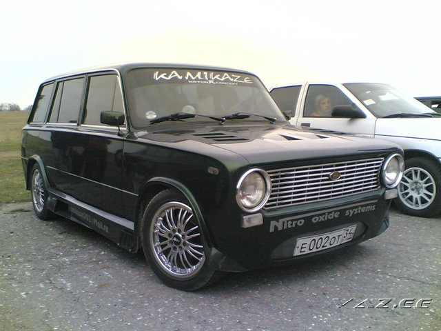 My perfect Lada 2102. 3DTuning - probably the best car configurator!