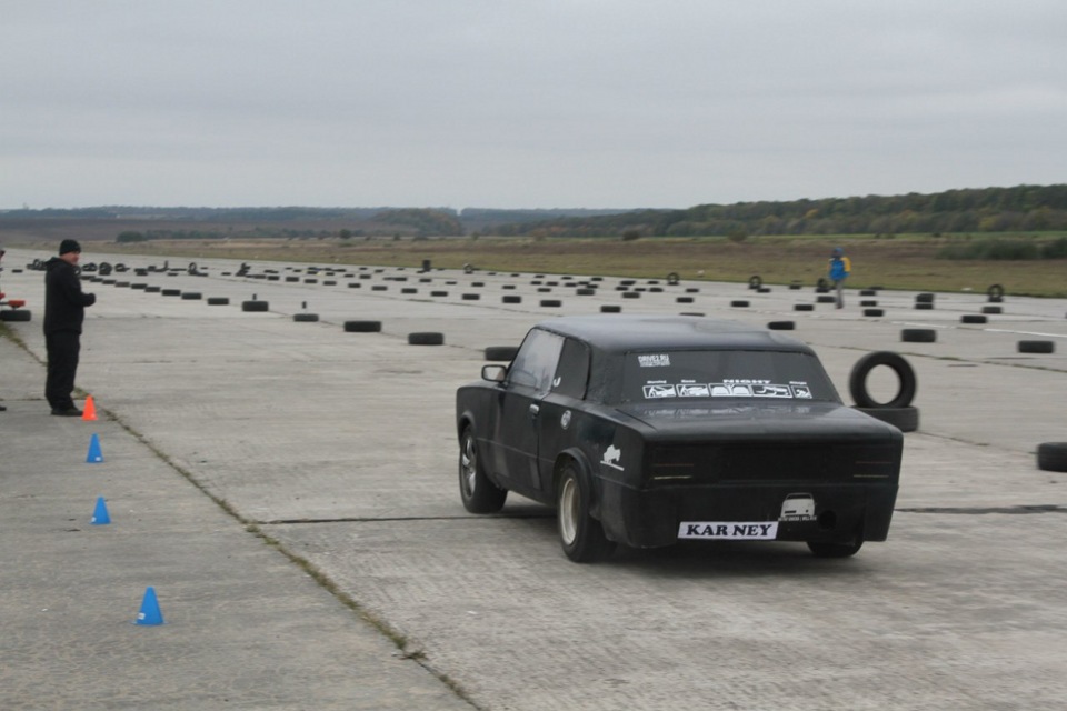 My perfect Lada 2103. 3DTuning - probably the best car configurator!