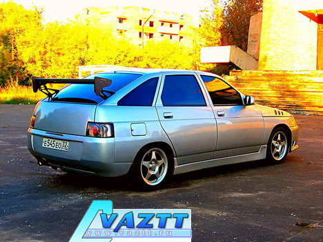 Тюнинг Lada 2112 5 Door Hatchback 2000, фото тюнинга Лада 2112