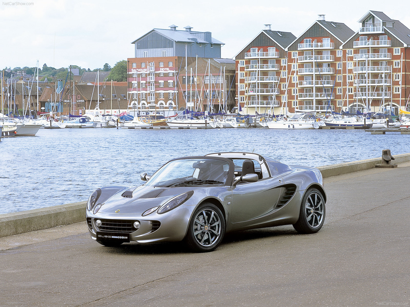 My perfect Lotus Elise. 3DTuning - probably the best car configurator!