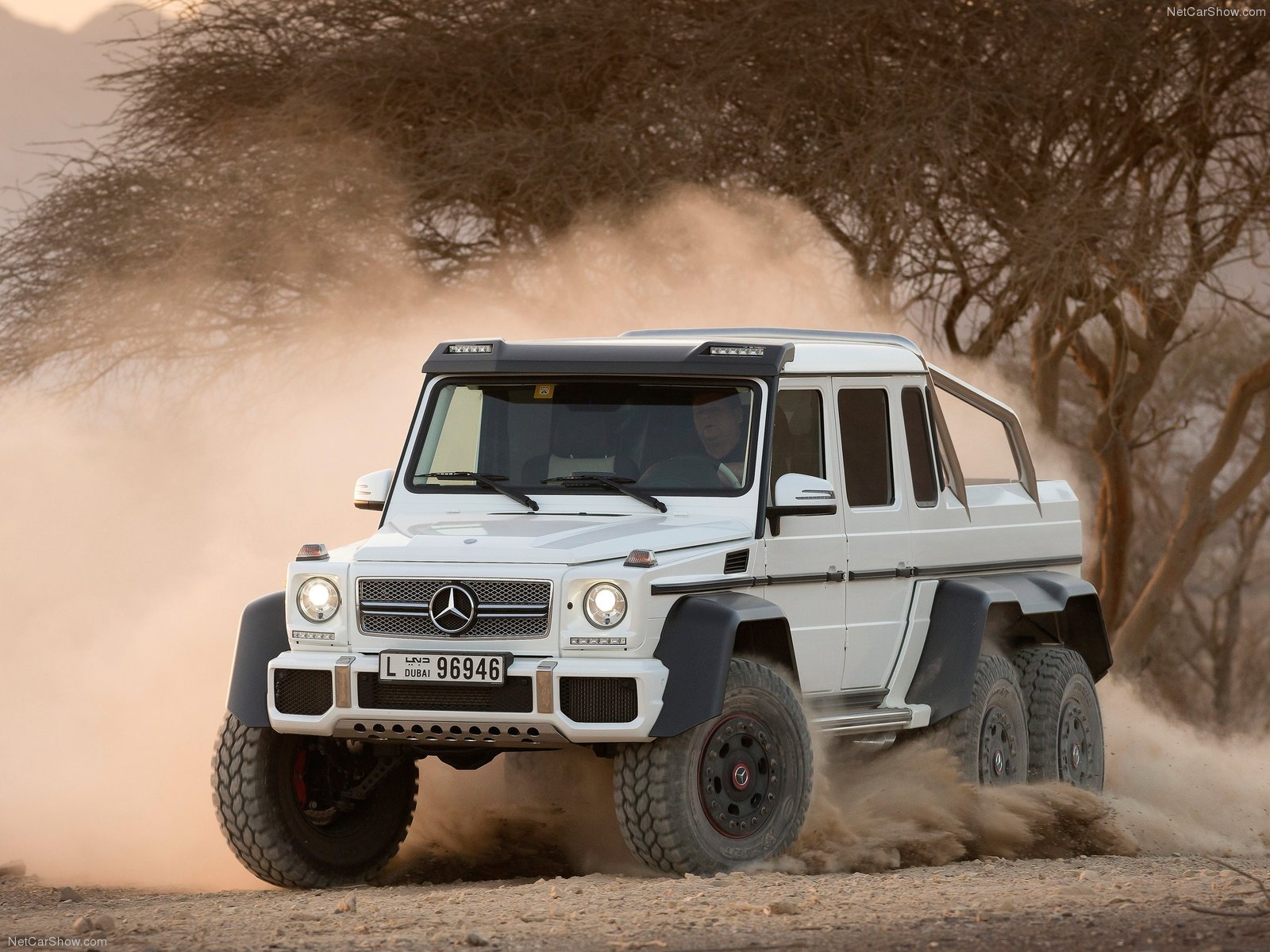My perfect Mercedes G63 AMG 6x6. 3DTuning - probably the best car ...