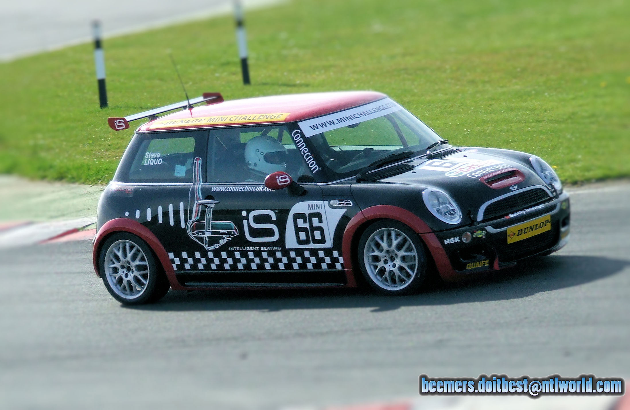 My perfect Mini Cooper. 3DTuning - probably the best car configurator!