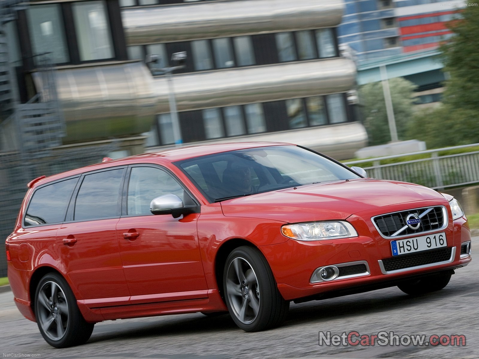 My perfect Volvo V70. 3DTuning - probably the best car configurator!